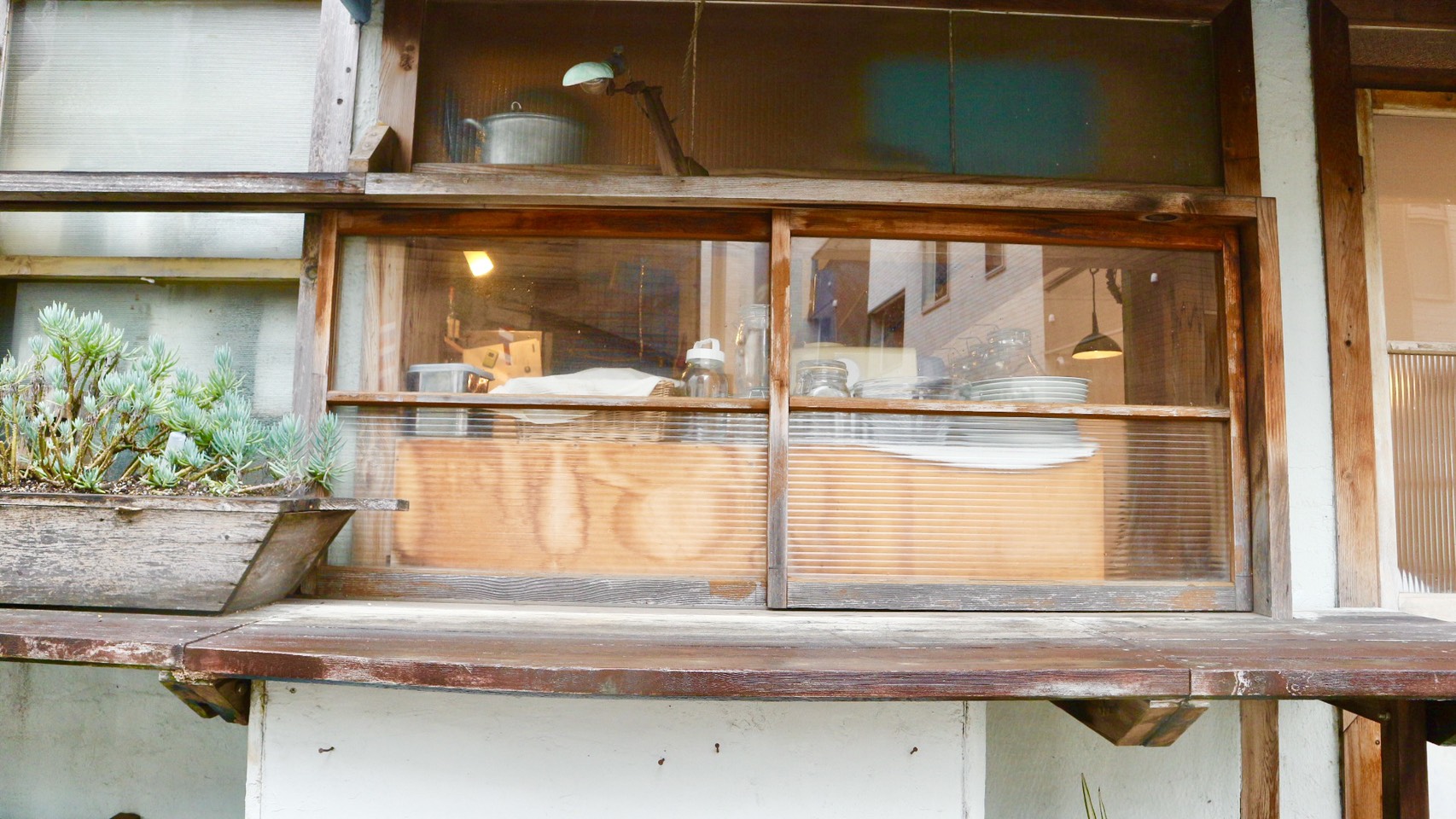 【経堂】anamo cafe（アナモカフェ）で映画の中の雰囲気を♪アボカドとくるみのチーズケーキやかき氷がおすすめ！ | JIMOHACK（ジモハック） 世田谷区版