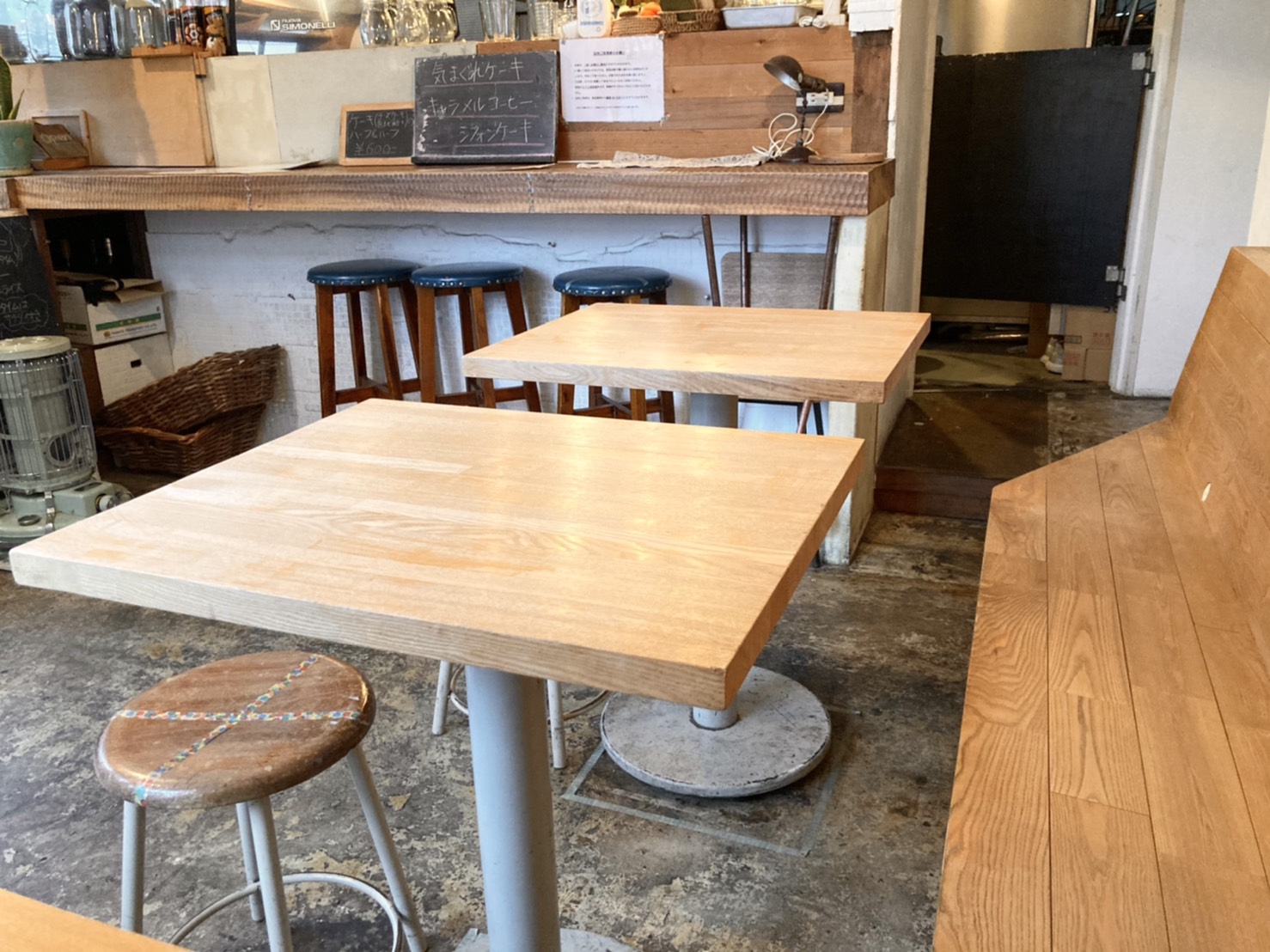 【経堂】anamo cafe（アナモカフェ）で映画の中の雰囲気を♪アボカドとくるみのチーズケーキやかき氷がおすすめ！ | JIMOHACK（ジモハック） 世田谷区版